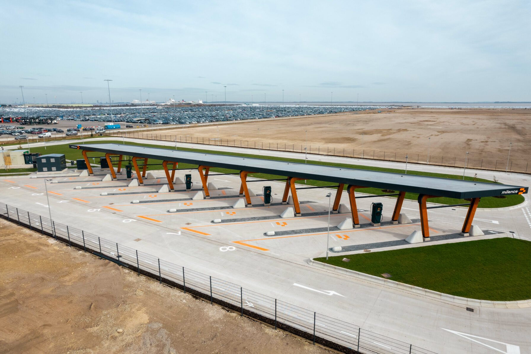 Powering the UK’s electric transport transition: Milence opens its first UK charging hub in ...